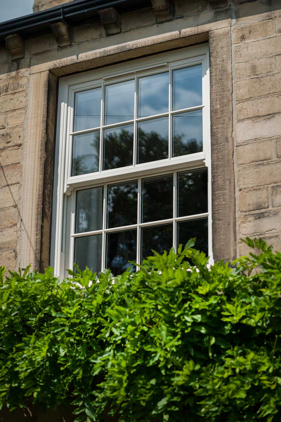 New Windows Ltd | Sash Windows - Friendly Local Fitters Warminster ...
